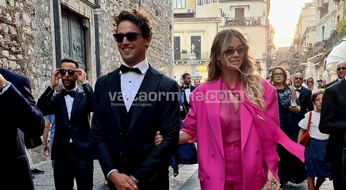 Diletta Leotta a Taormina (insieme al nuovo fidanzato) per il ...