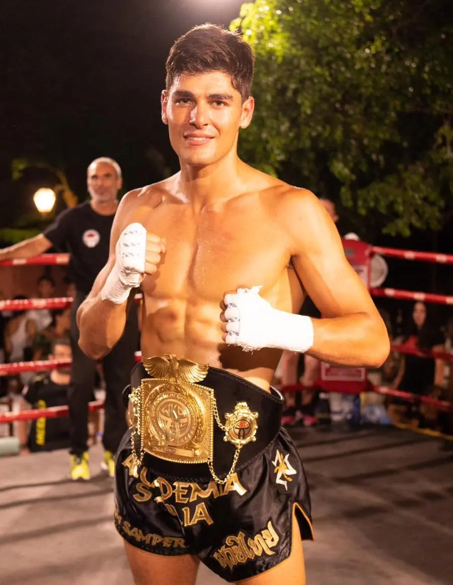 Taormina. “Tao Thai Return”: Michael Samperi ha conquistato il titolo ...