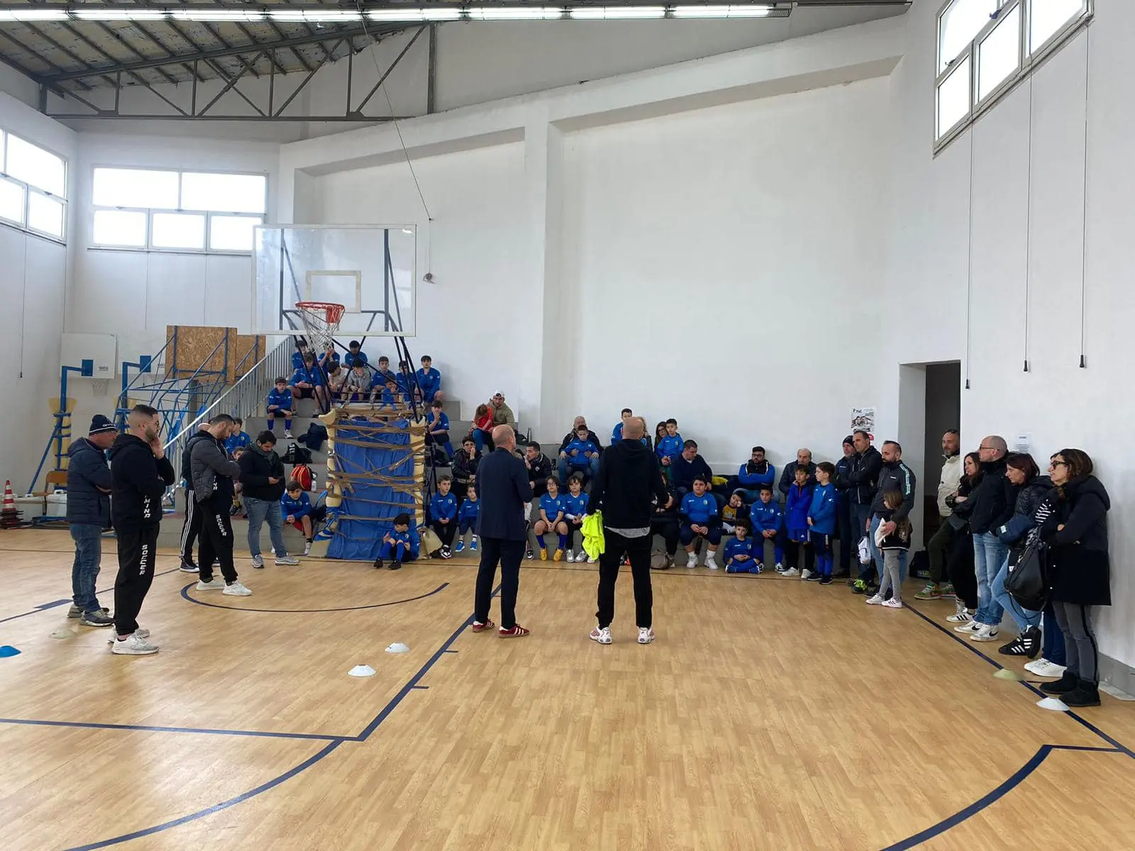 Taormina. Una delegazione del Soccer School ricevuta dall'assessore ...
